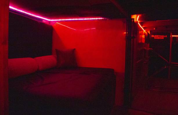 Adult Club Sameplace ️