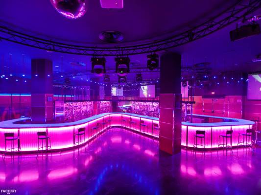 Factory Air-show Girls Discoteca ️