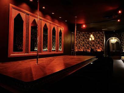 Harem Gentlemens Club ️