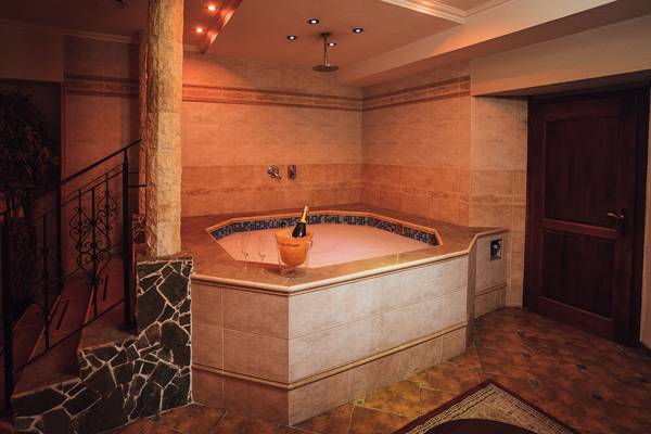 Royal Night Club ️